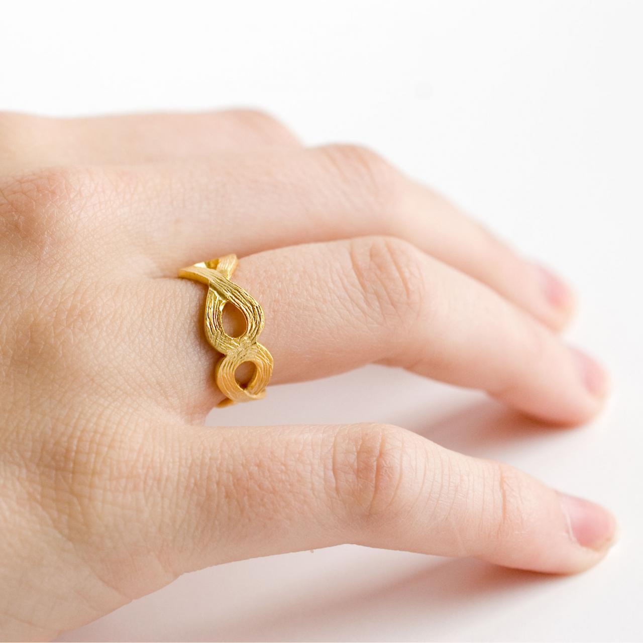 Matte Gold Adjustable Infinity Ring on Luulla