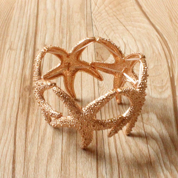 Gold Starfish Stretch Bracelet on Luulla
